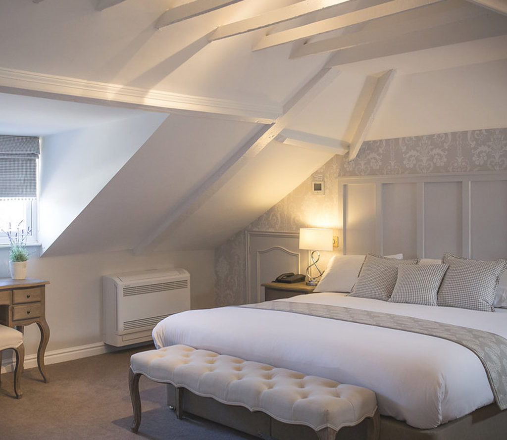 Company Image (The George Hotel: Rooms)